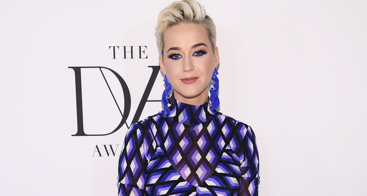 Katy Perry Ditches Pixie Cut, Debuts Long Blonde Locks! | Katy Perry ...