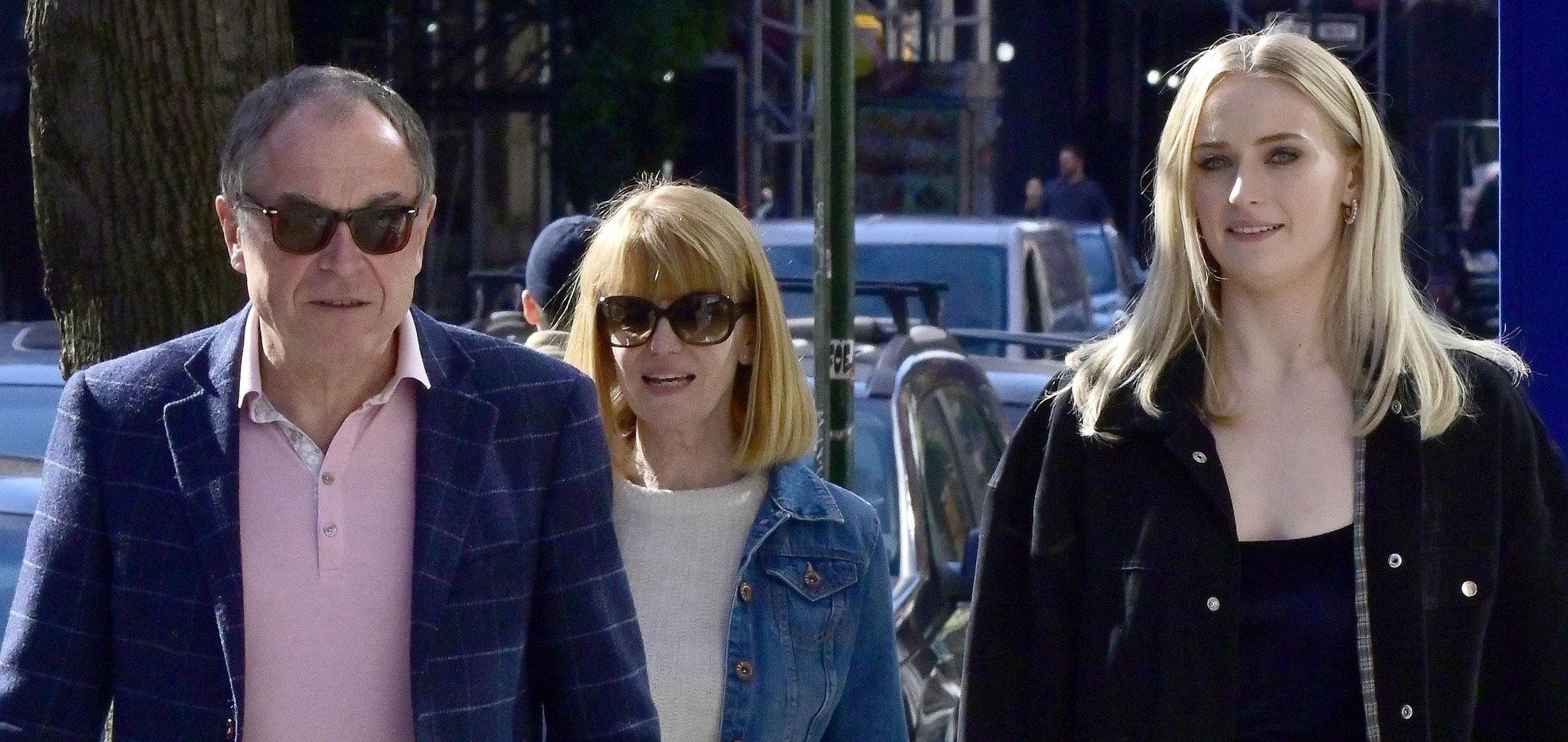 Sophie Turner Gets Lunch with Joe Jonas Before Visiting MoMA with Her ...