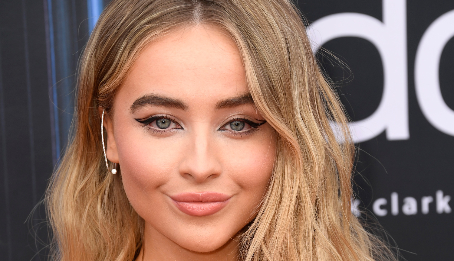Sabrina Carpenter Dazzles in Sequin Top at Billboard Music Awards 2019 ...