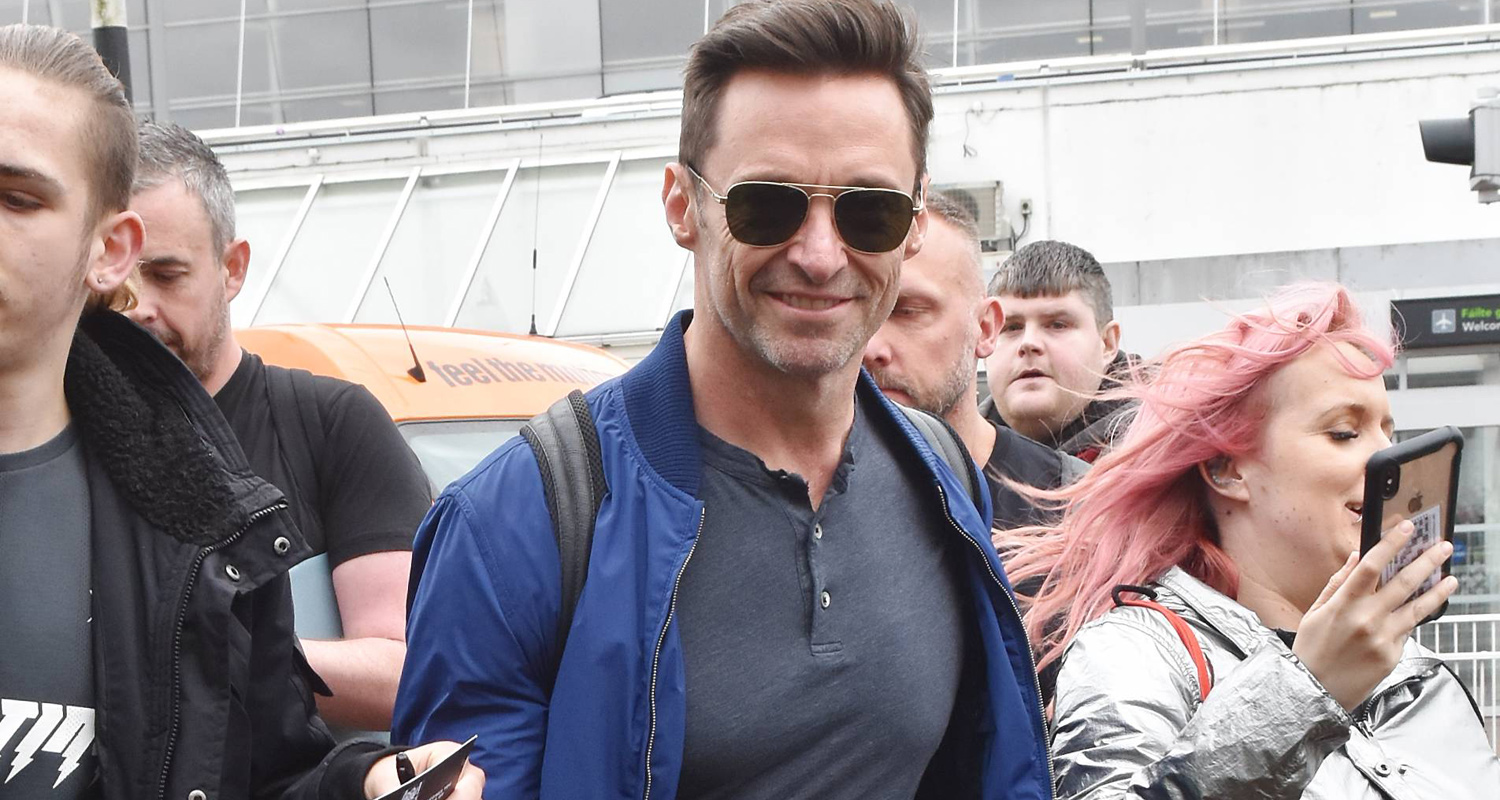 Hugh Jackman Gets Mobbed By Fans While Arriving in Ireland | Hugh ...