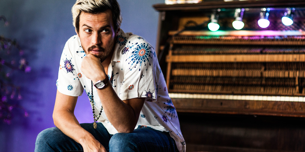 Get To Know ‘Party of One’ Singer-Songwriter Alex Kinsey With These 10 ...