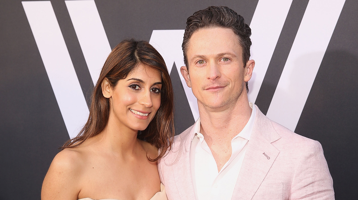 Jonathan Tucker & Wife Tara Welcome Twins! | Baby, Birth, Jonathan ...