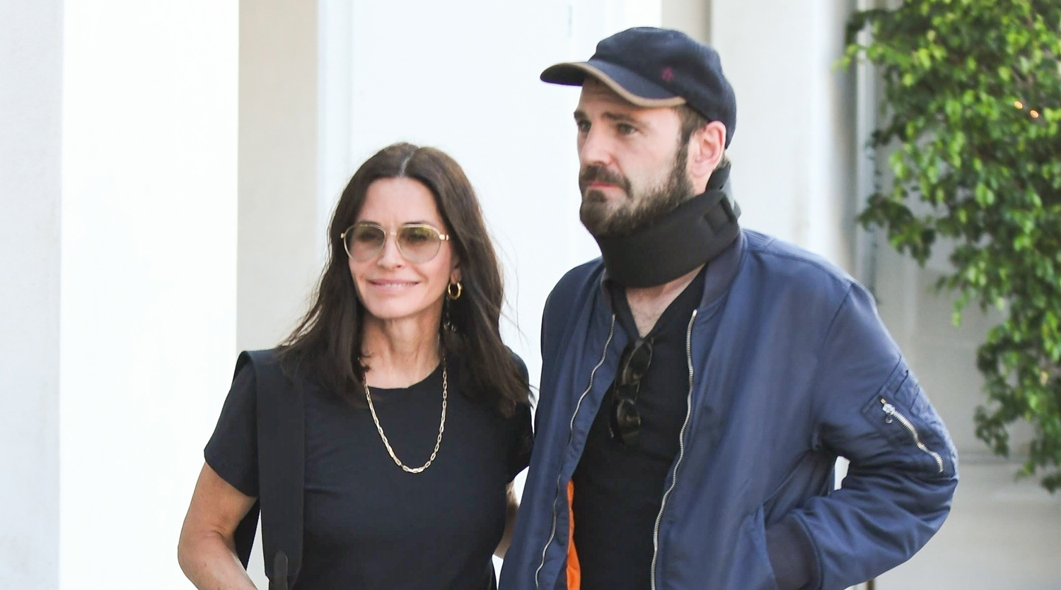 Courteney Cox & Johnny McDaid Step Out Amid His Surgery News ...