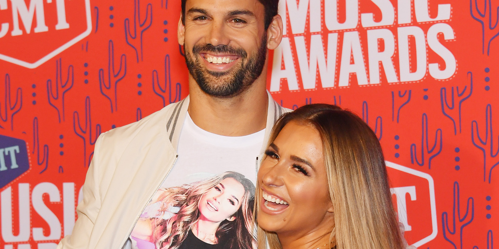 Eric Decker Wears Jessie James Decker’s Face on His Shirt at CMT Music ...