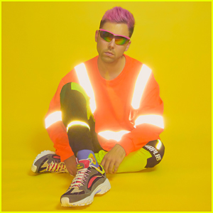 Get Familiar With Singer Guard: ‘loopy’ Premiere – Listen! (Exclusive ...