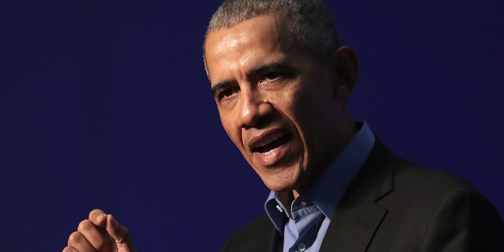 Airline Issues Apology After Using Actor in Blackface to Play Barack ...