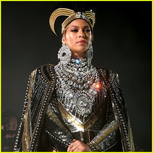 Beyonce’s ‘Vogue’ Portrait Is Being Added to the Smithsonian’s National ...