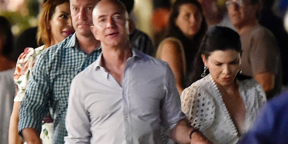 Amazon CEO Jeff Bezos & Girlriend Lauren Sanchez Head to Dinner with ...