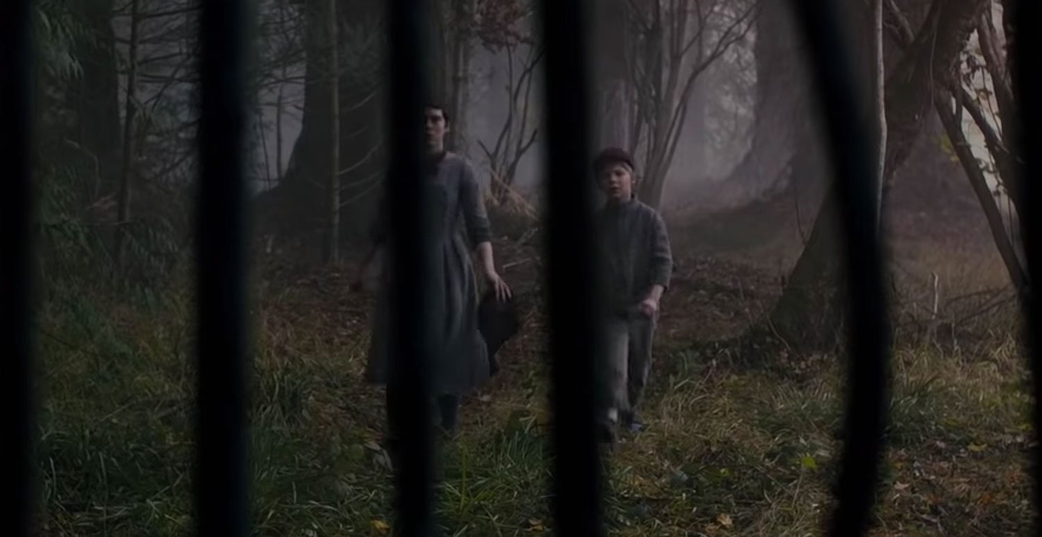 ‘Gretel & Hansel’ Drops Eerie New Trailer – Watch Now! | Alice Krige ...