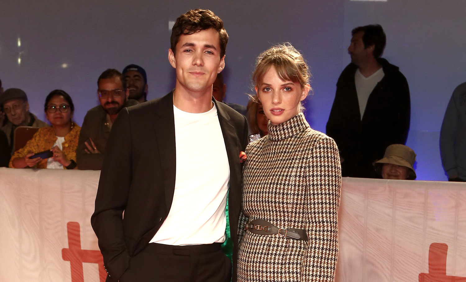 Maya Hawke Supports Jonah Hauer-King at ‘Song of Names’ TIFF Premiere ...