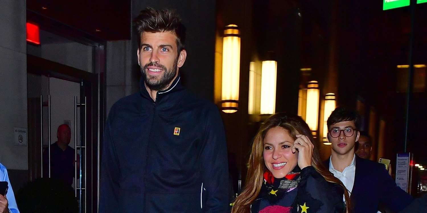 Shakira & Gerard Pique Hold Hands on Date Night in NYC | Gerard Pique ...