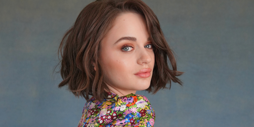 Joey King Steps Out In Super Cute Floral Dress For ‘Kissing Booth 2 ...