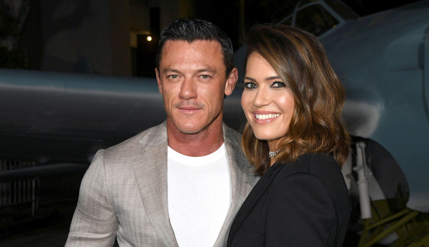 Mandy Moore, Luke Evans, & More Step Out for ‘Midway’ L.A. Premiere ...
