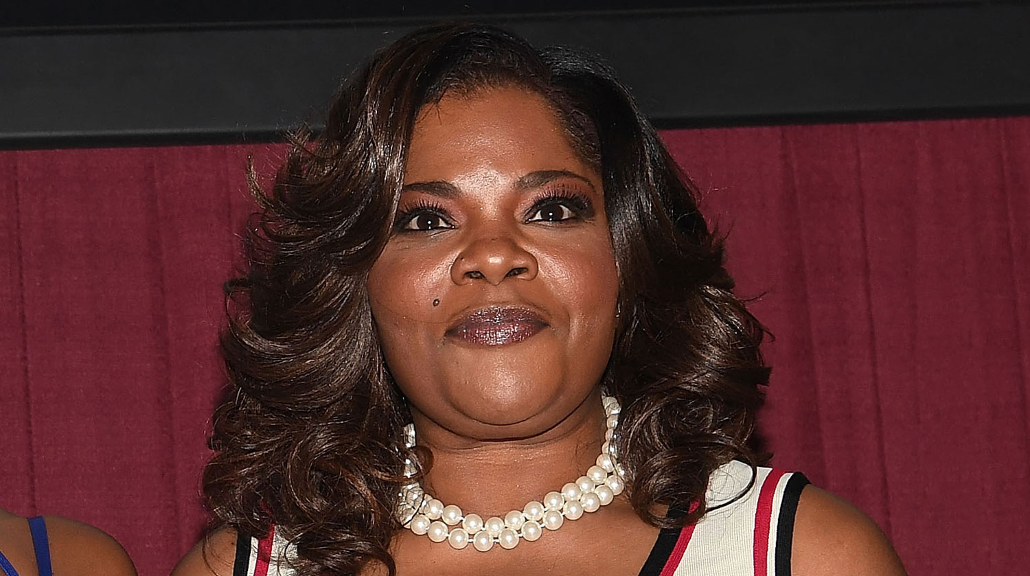 Mo’Nique Is Suing Netflix for Race & Gender Discrimination | Mo'nique ...