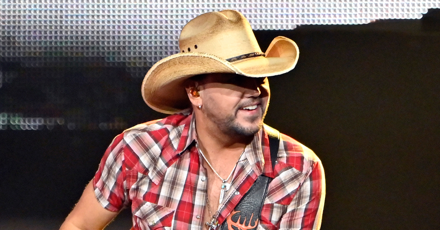 Jason Aldean Performs First Concert in Las Vegas Since Route 91 Harvest ...