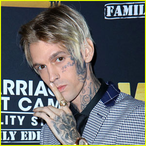 Aaron Carter Gifted Merch to Drive Thru Cashier, But She Had No Clue ...