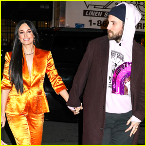 Kacey Musgraves & Ruston Kelly Hold Hands in Rare Appearance After ...