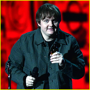 Lewis Capaldi Performs ‘Someone You Loved,’ Wins Best New Artist at ...