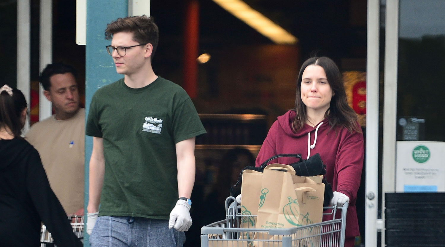 Sophia Bush Shops for Groceries with Her Quarantine Buddy, Singer Kevin ...