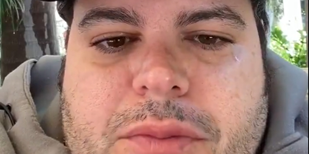 Josh Gad Says ‘It’s Okay to Cry’ in Emotional Video Amid Coronavirus ...