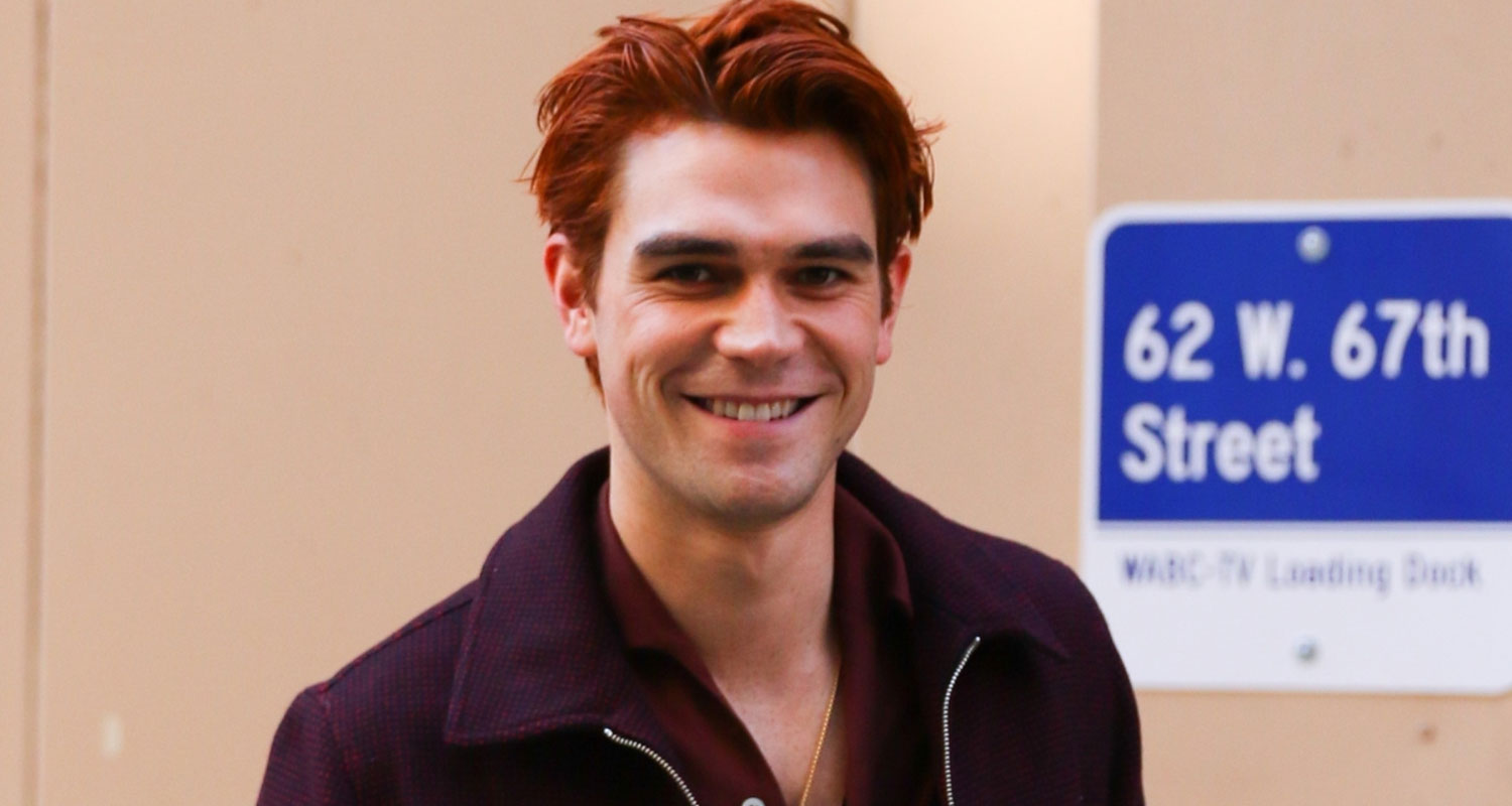 KJ Apa Used to Busk on the Streets of New Zealand Growing Up | KJ Apa ...