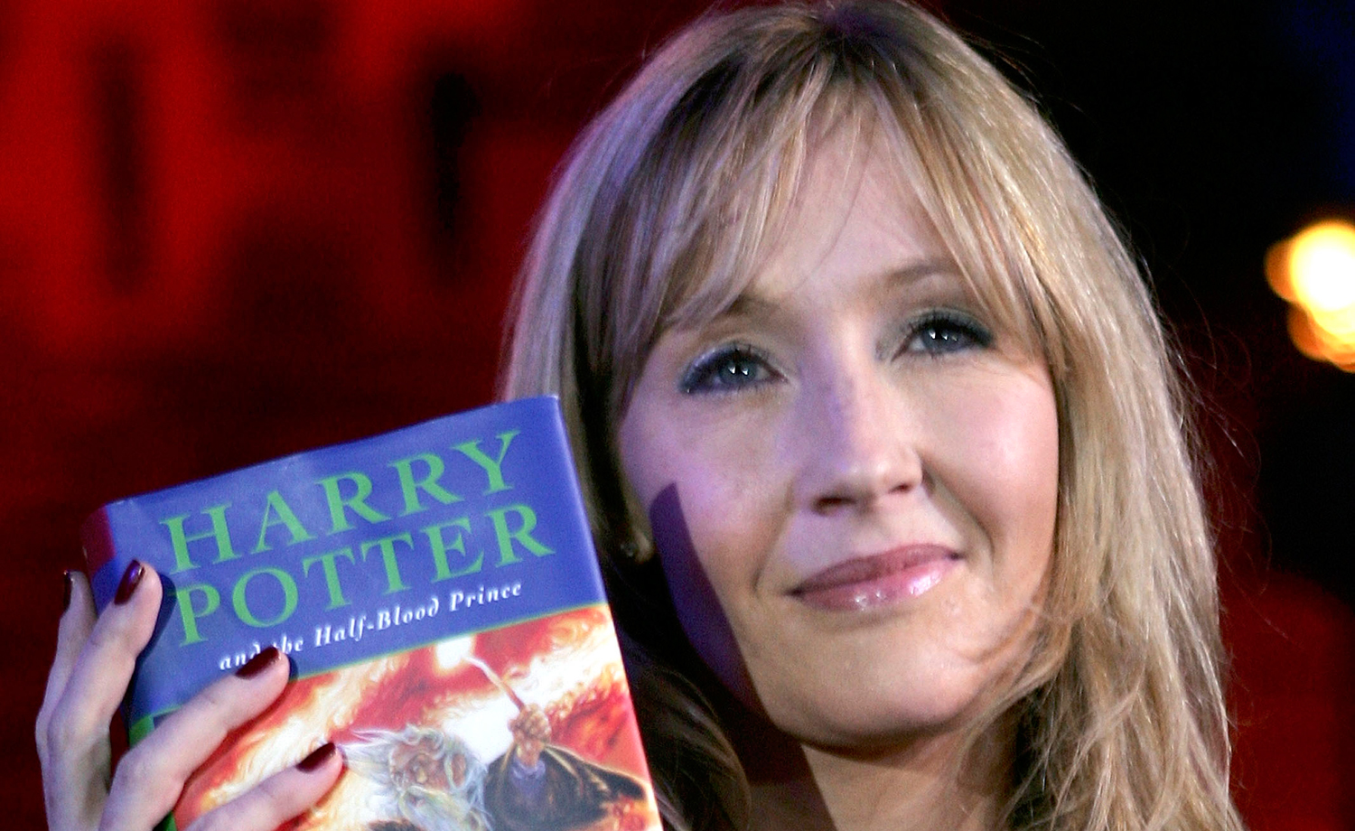 J.K. Rowling Grants Open License for Teachers to Use ‘Harry Potter’ in ...