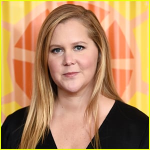 Amy Schumer Has Donated Masks To Her Best Friend’s Hospital | Amy ...