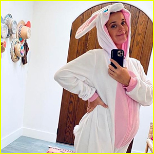 Katy Perry Shows Off Baby Bump in Easter Bunny Costume | 2020 Easter ...