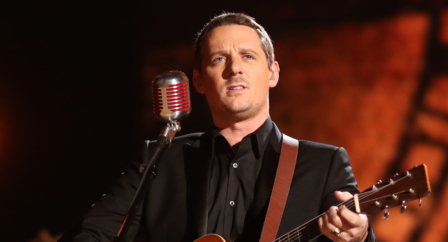 Sturgill Simpson Reveals He Tested Positive for Coronavirus ...