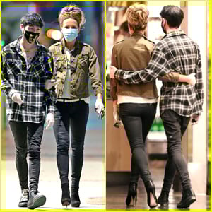 Kate Beckinsale & Goody Grace Walk Arm-in-Arm to Grab Groceries | Goody ...