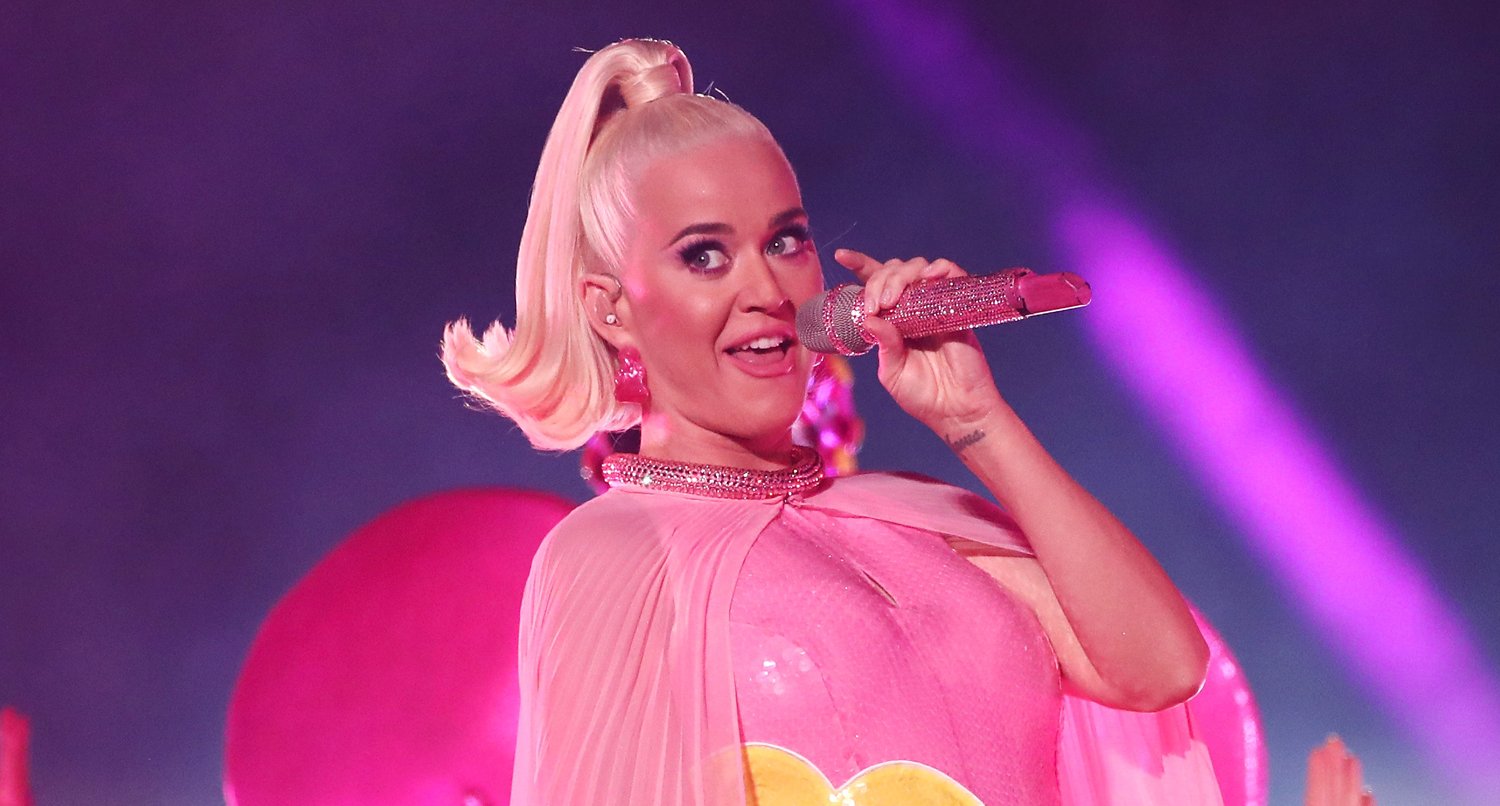 Katy Perry Drops ‘Smile’ Album Days After Giving Birth – Listen Now ...