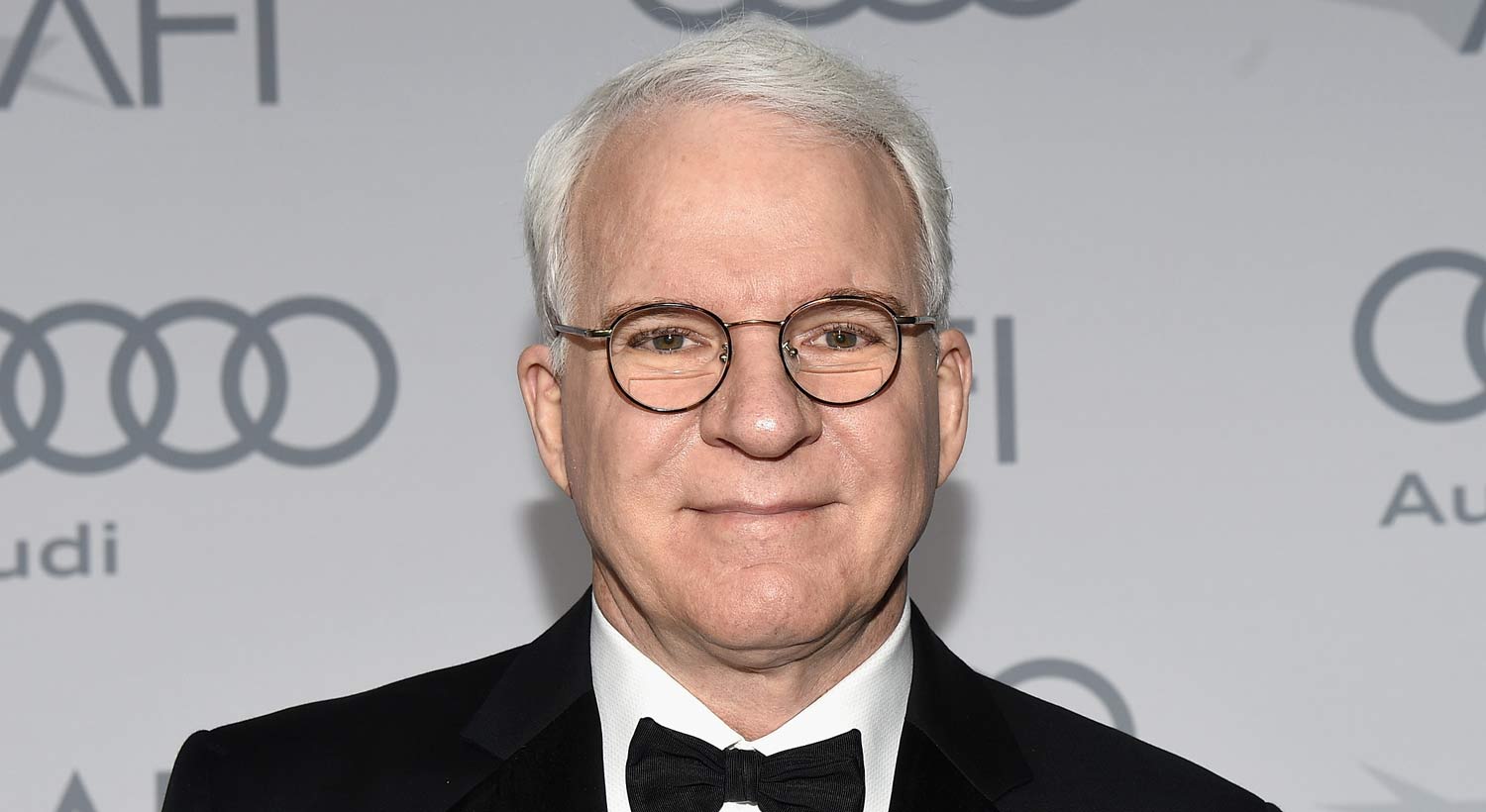 Steve Martin’s Mask Selfie Goes Viral for His Cute Way of Not Being ...