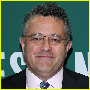 CNN’s Jeffrey Toobin Exposes Himself on Zoom Call, Labels Incident an ...