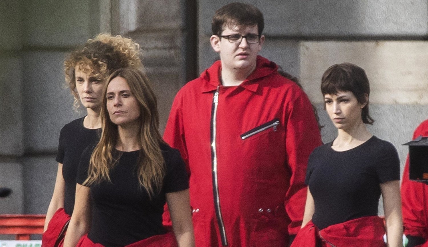 The ‘Money Heist’ Cast Is Filming the Final Season & We Have New Photos ...