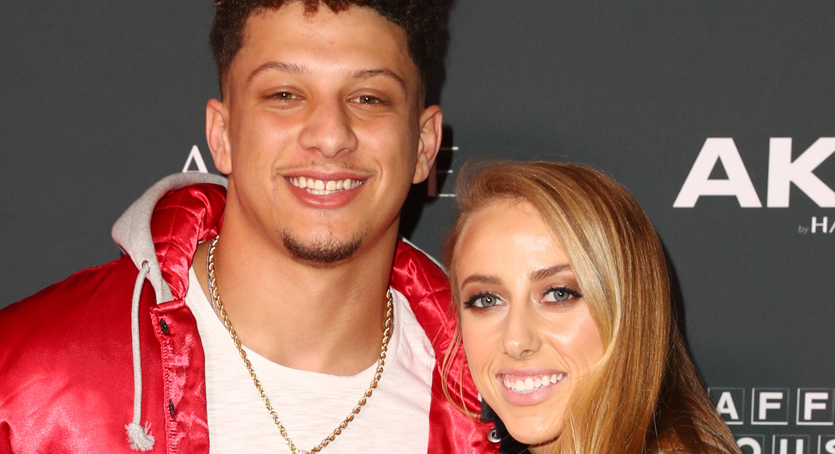 Super Bowl MVP Patrick Mahomes & Fiancee Are Sleeping in Separate Rooms ...