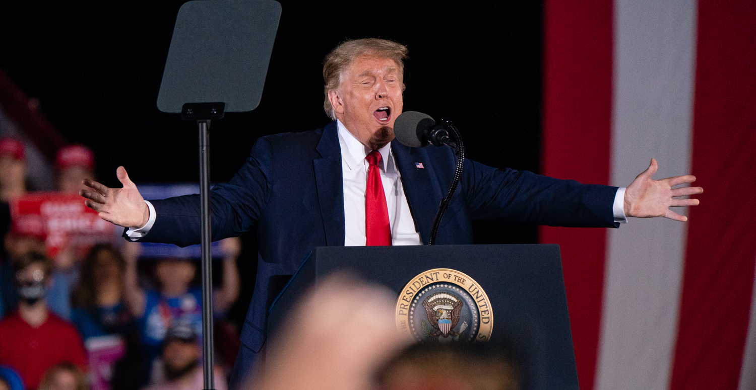 Donald Trump Says He May Leave the U.S. If He Loses the Election ...