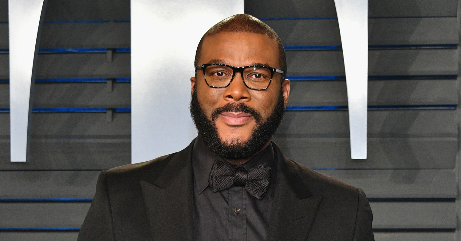 Tyler Perry’s New Pic Has Fans Thirsting Over Him! | Tyler Perry : Just ...