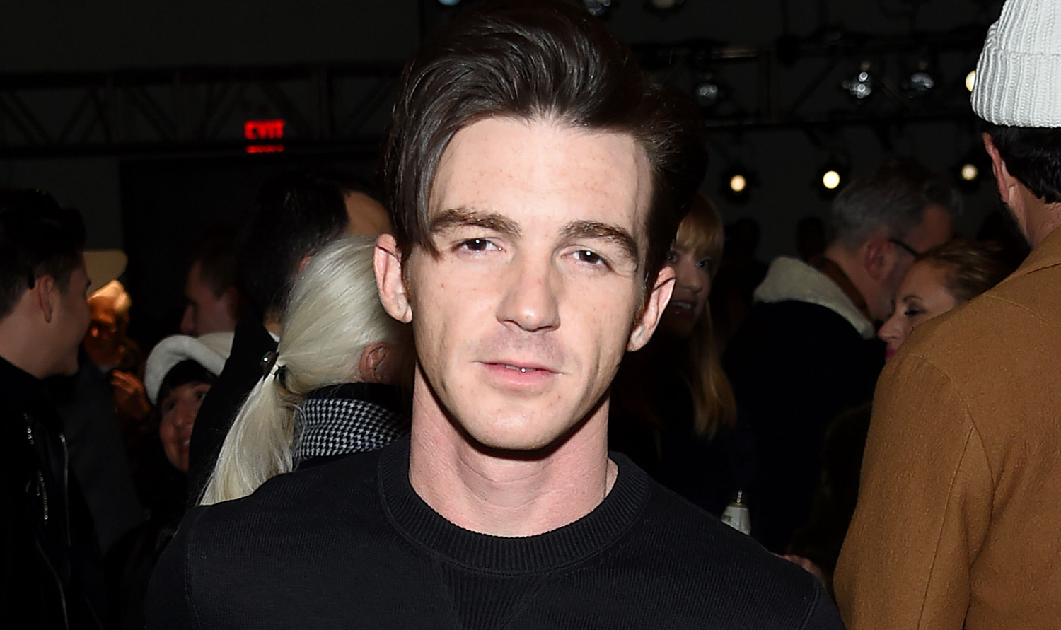 Drake Bell Has Seemingly Changed His Name & Twitter Has Lots of ...