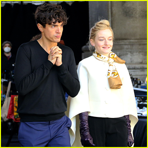 Julia Garner Films ‘Inventing Anna’ Scenes with Hot Newcomer James ...