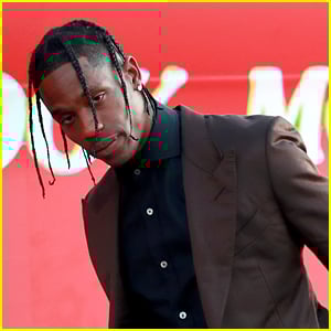 Travis Scott Deletes His Instagram After Fans Troll His Batman Costume ...