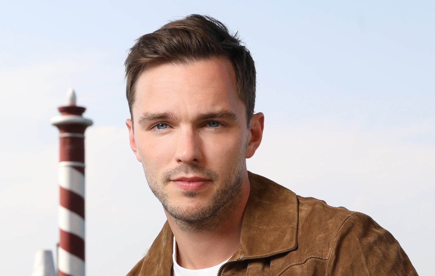 It’s Nicholas Hoult’s Birthday And a Hot New Shirtless Photo Just ...