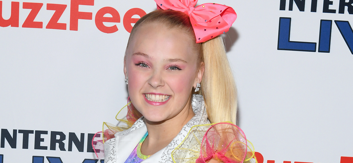 See How Jojo Siwa Made a Fan’s Wish Come True | jojo siwa, Newsies ...