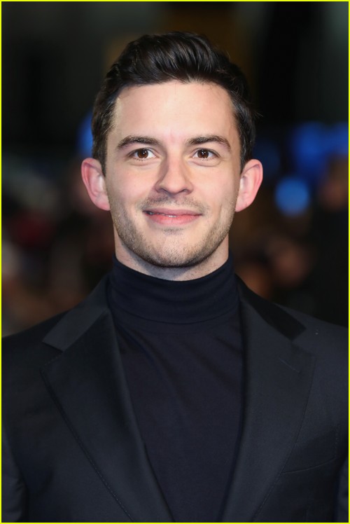 Bridgerton’s Jonathan Bailey Talks Being an Openly Gay Actor Working ...