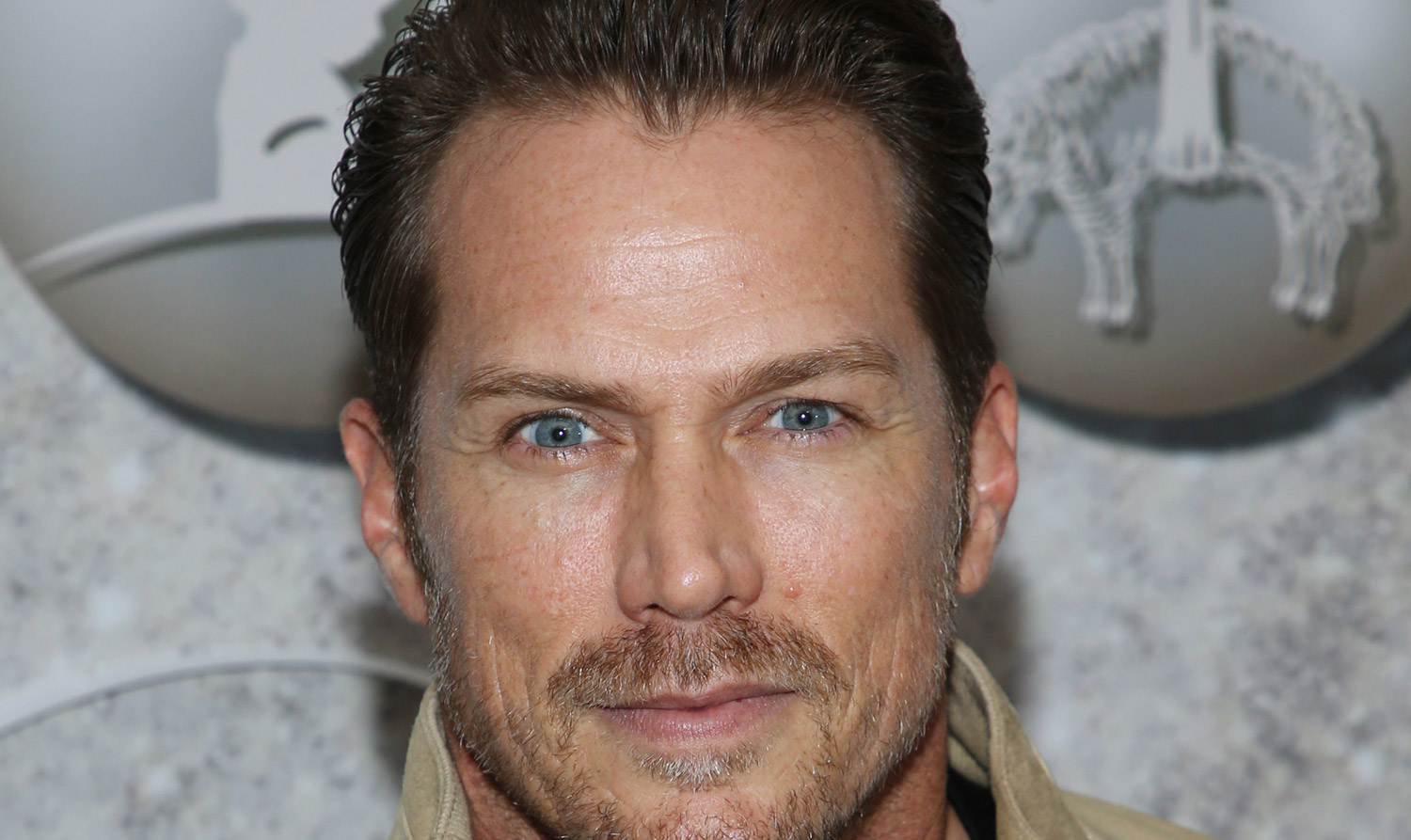 Sex and the City’s Jason Lewis Apologizes After Shooting Rice to Scare ...