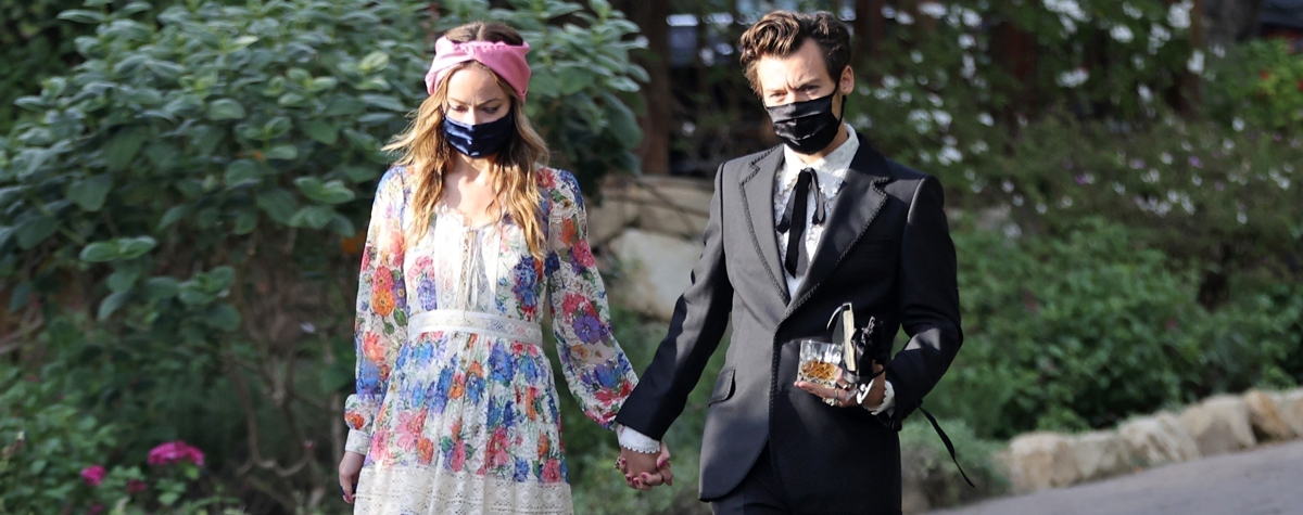 Harry Styles & Olivia Wilde Hold Hands at Jeffrey Azoff’s Wedding – See ...