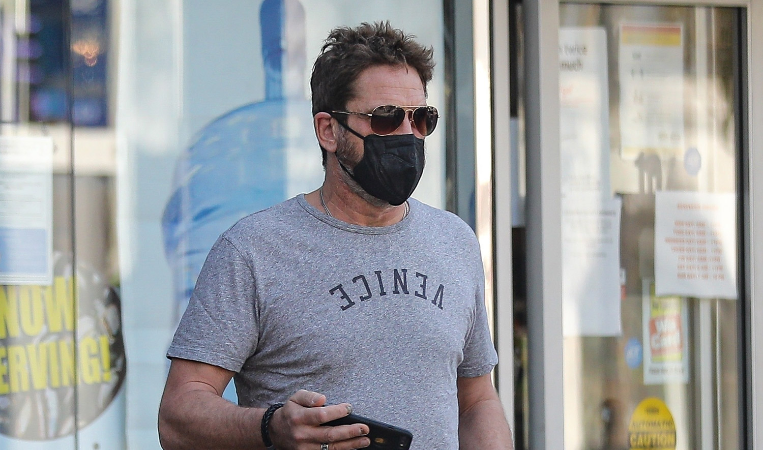 Gerard Butler Stops By Gas Station for Quick Errand Run | Gerard Butler ...