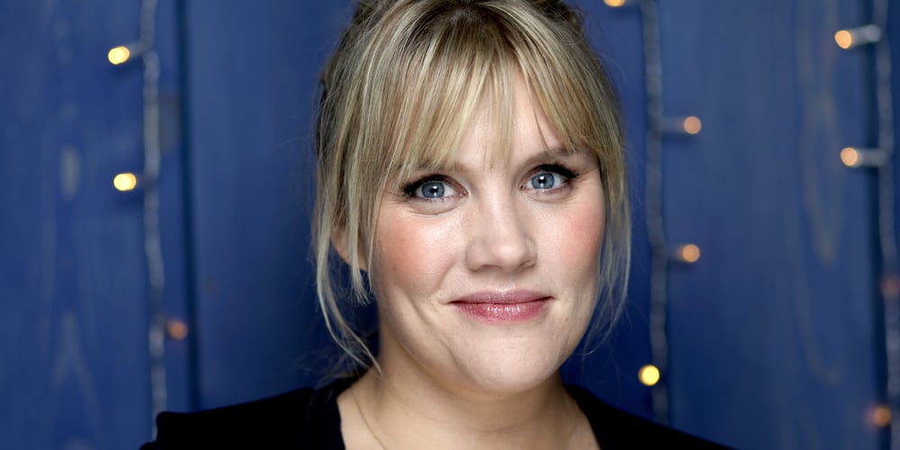 Golden Globe Nominee Emerald Fennell Opens Up About Being 7 Months ...