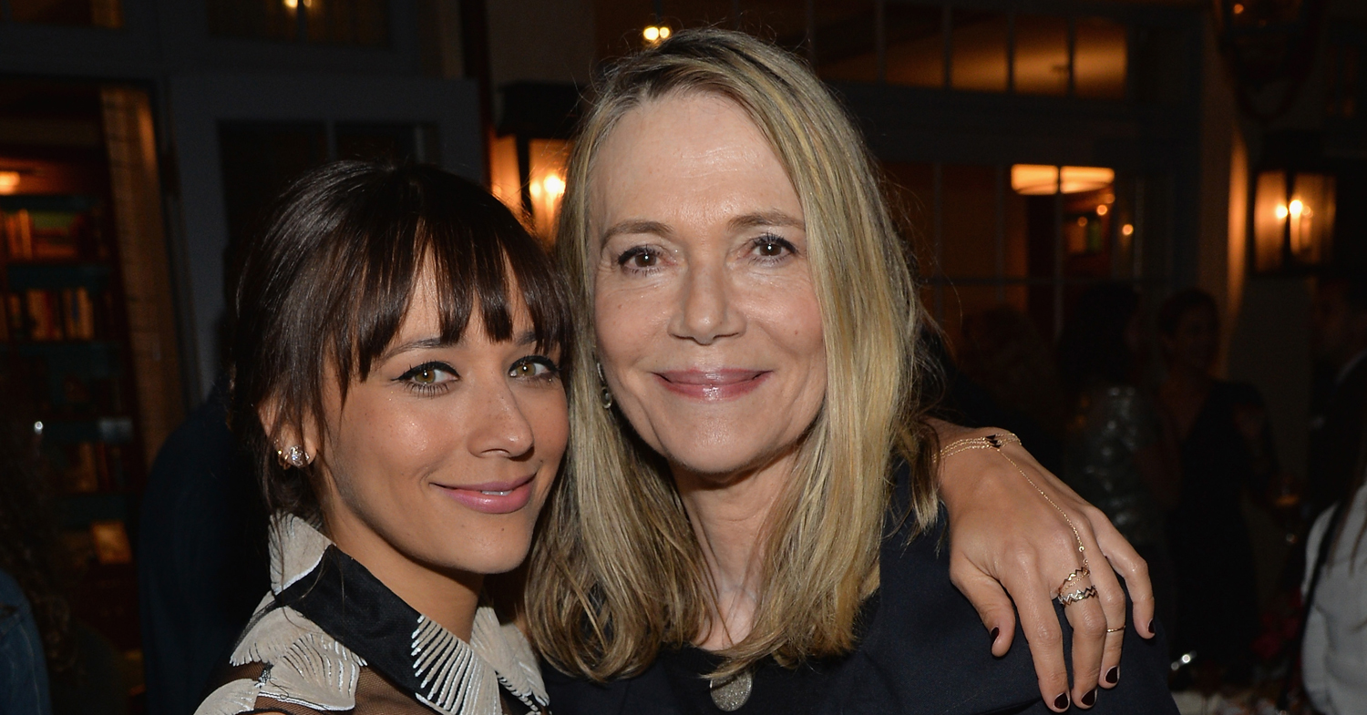 Rashida Jones Talks Losing Mom Peggy Lipton Months After Welcoming Son ...