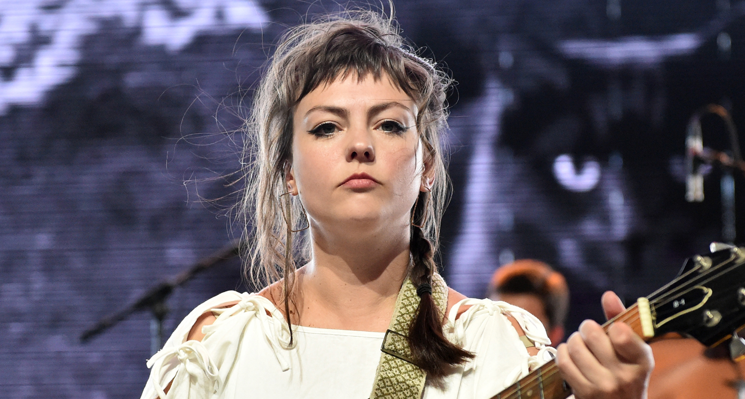 Singer Angel Olsen Comes Out as Gay, Introduces Fans to Her Partner ...