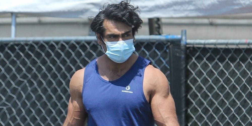 Kumail Nanjiani Puts His Muscles On Display Following Workout in LA ...